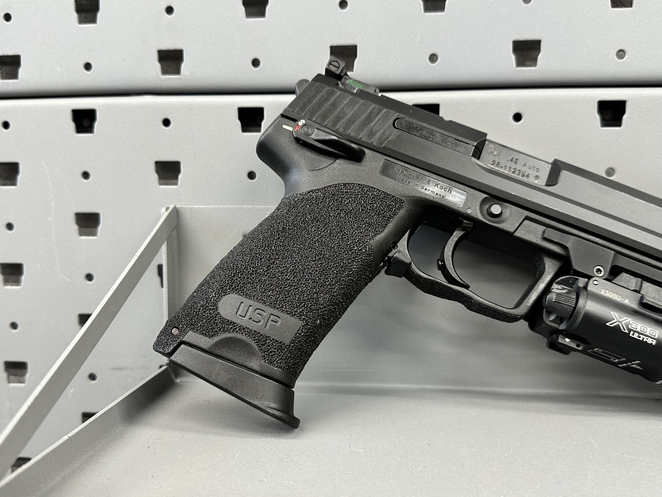 HECKLER & KOCH USP EXPERT 45acp Semi Auto 5.2 in w Surefire X300 Ultra ...