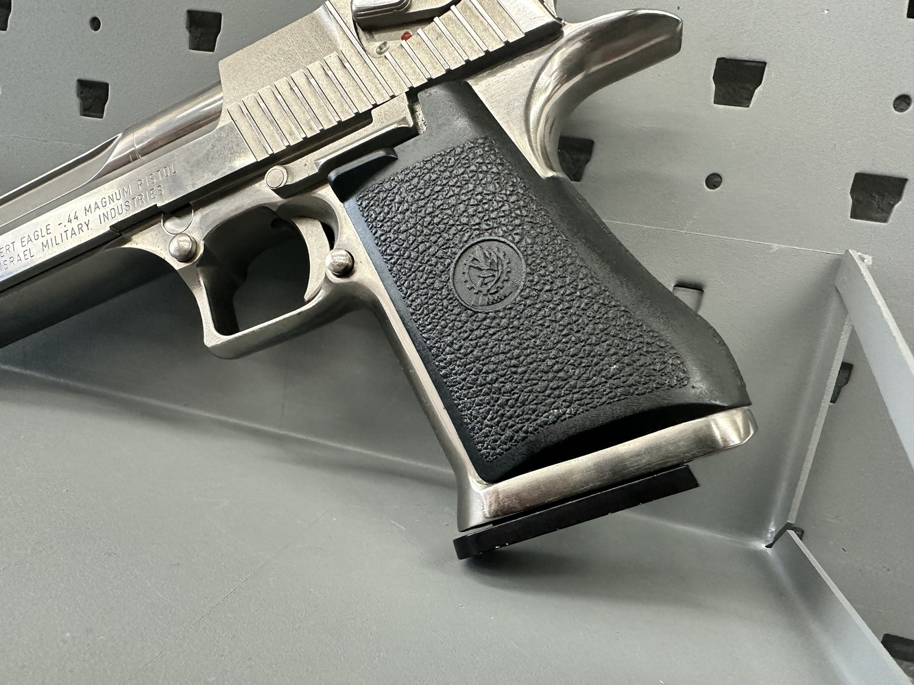 IMI DESERT EAGLE .44 MK VII 1988 SEMI AUTO CHROME - Semi Auto Pistols at GunBroker.com : 1053394716