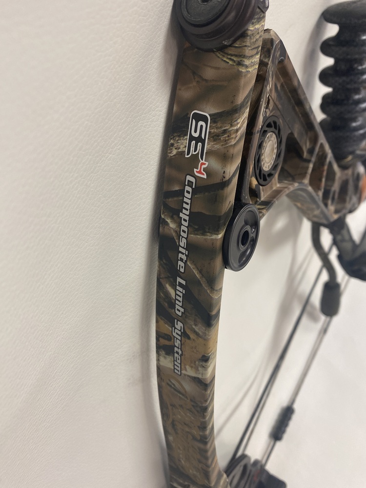 MATHEWS SE4 COMPOUND BOW - Bows at GunBroker.com : 1020676100