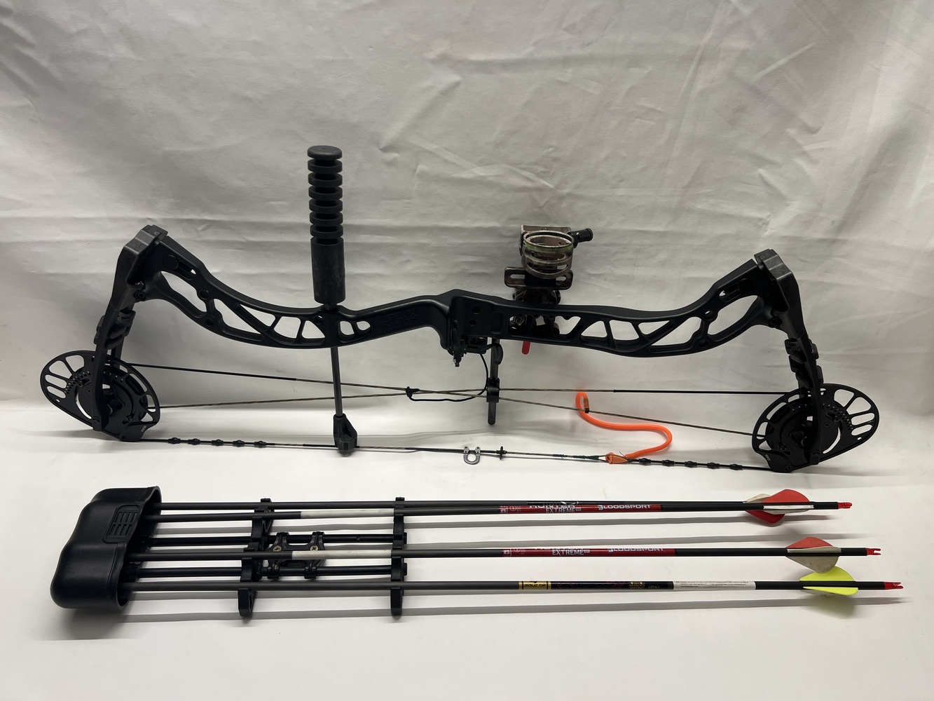 PSE BRUTE NXT COMPOUND BOW - Bows at GunBroker.com : 1118668582