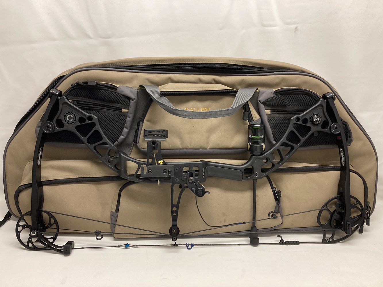 MATTHEWS Z3 COMPOUND BOW - Bows at GunBroker.com : 1035207919