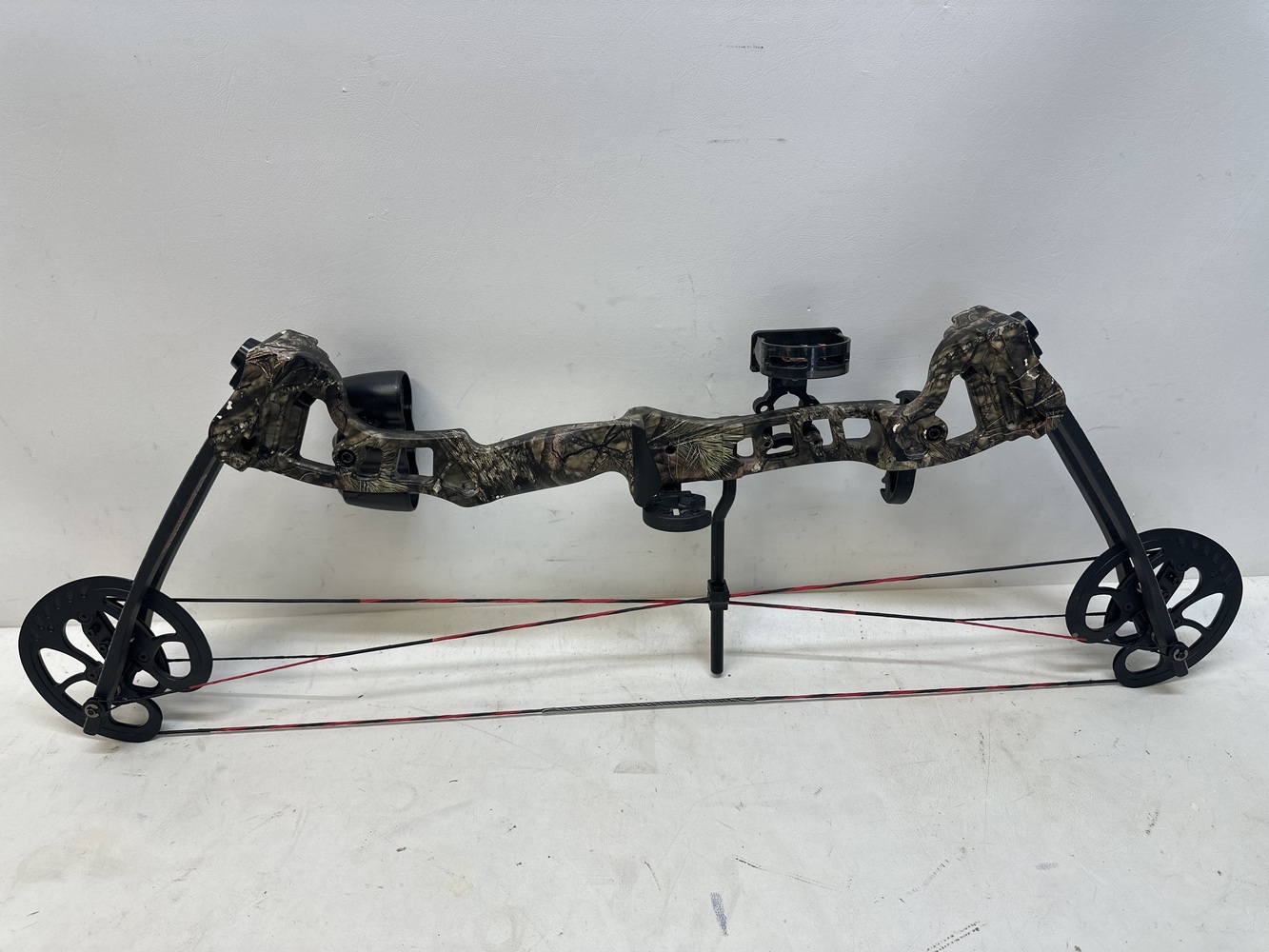 YOUTH BARNETT VORTEX HUNTER COMPOUND BOW - Bows at GunBroker.com ...