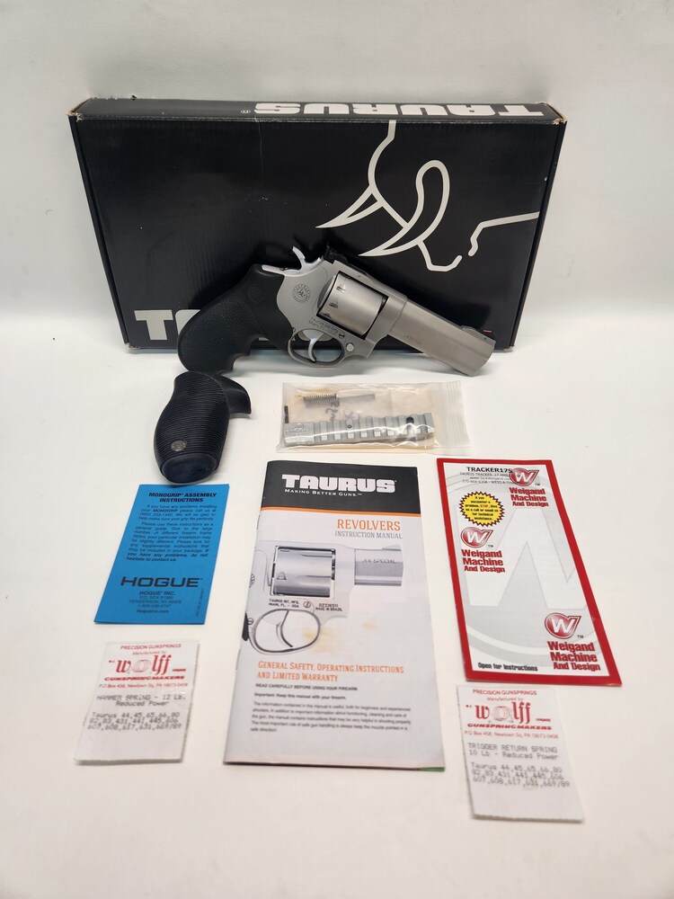 TAURUS Tracker 992 22LR *COMPETITION MODIFIED* - Revolvers at GunBroker ...