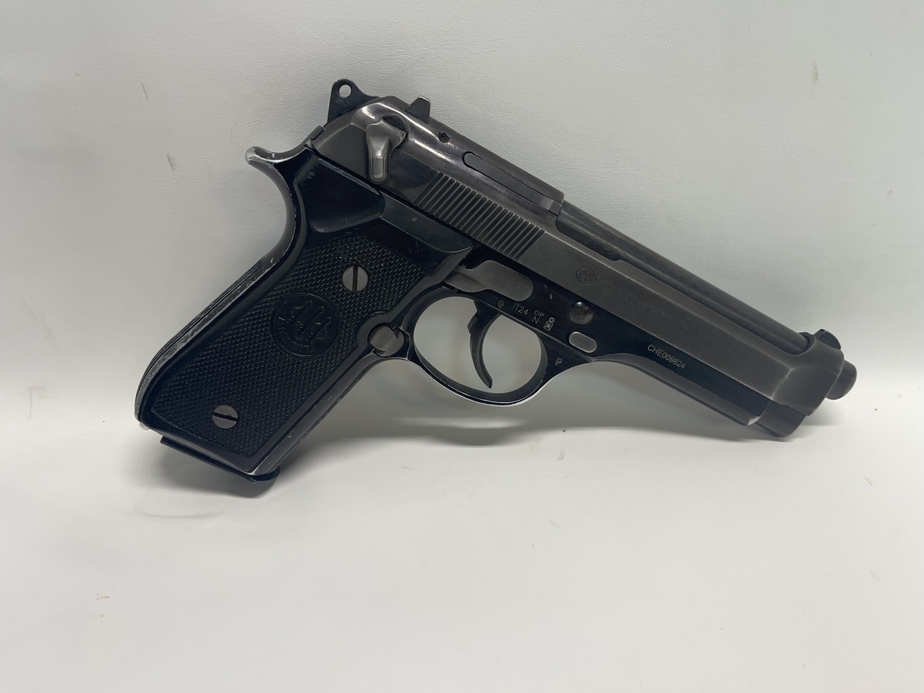 PIETRO BERETTA 92SB 9MM G.F. STAMPED - Semi Auto Pistols at GunBroker ...