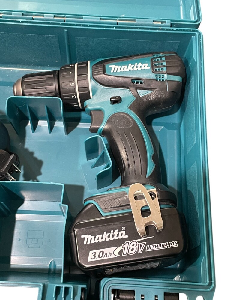 Makita XPH01 1/2" Cordless Drill With 18V Battery and Charger with Case | Abby's Pawn & Coin