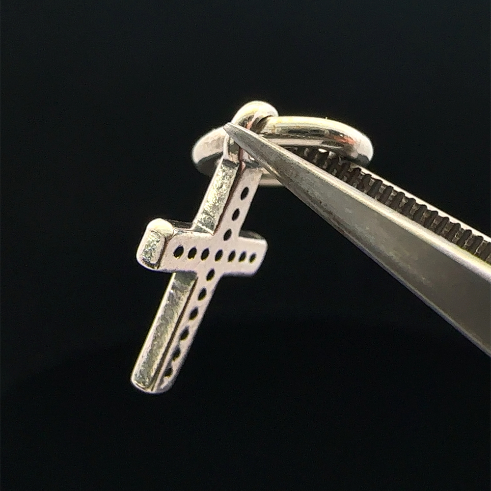 PANDORA SPARKLING DANGLE CROSS CHARM | Centreville Gold & Pawn