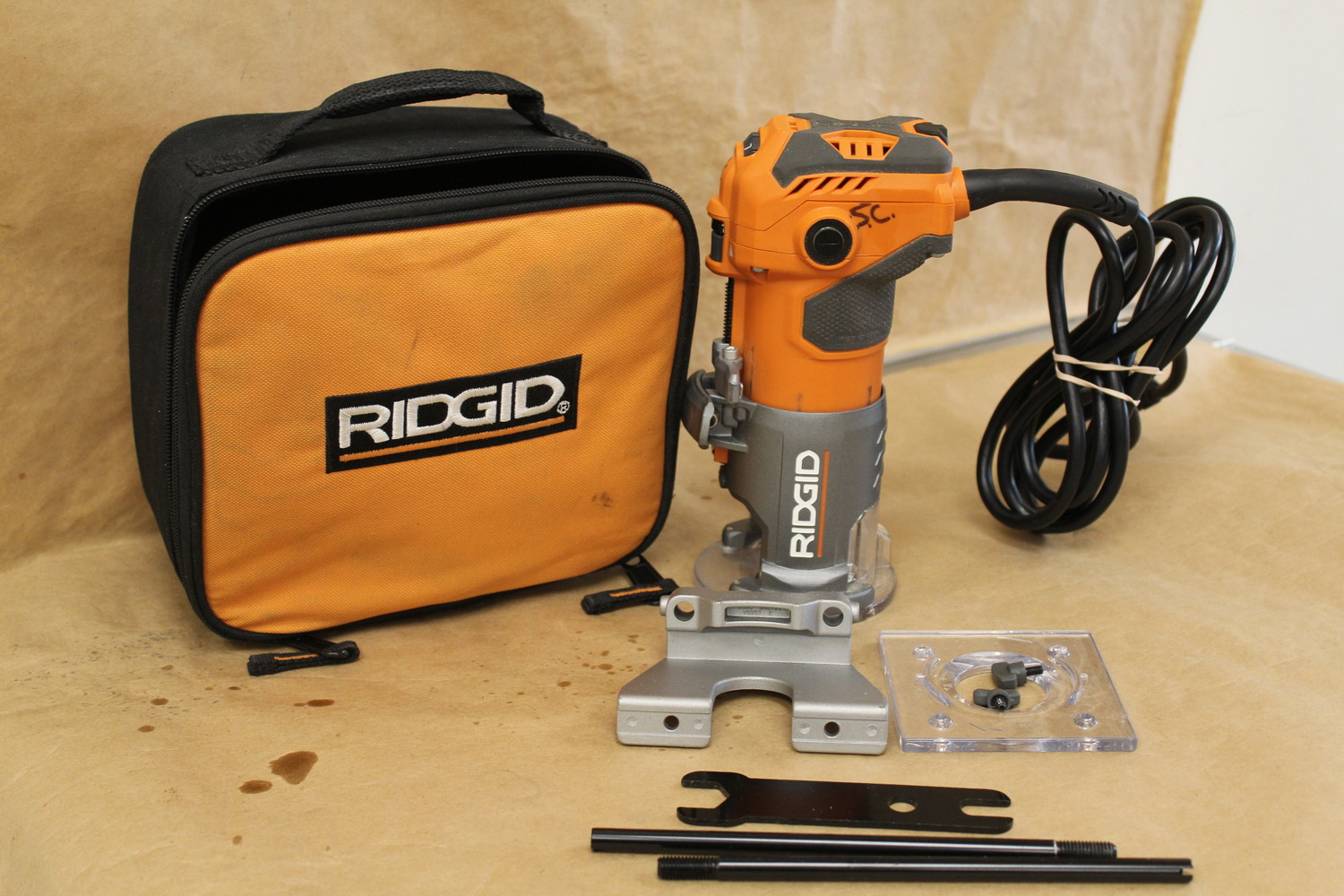 Ridgid Compact Router 5.5 Amp R2401 | Common Exchange Newton Ltd.