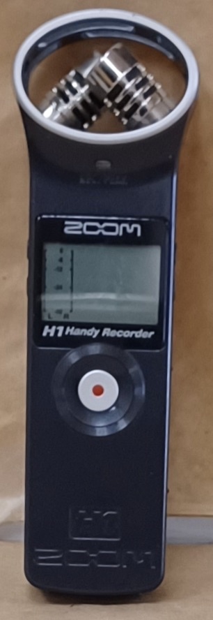 Zoom HN1 Handy Recorder | Common Exchange Newton Ltd.