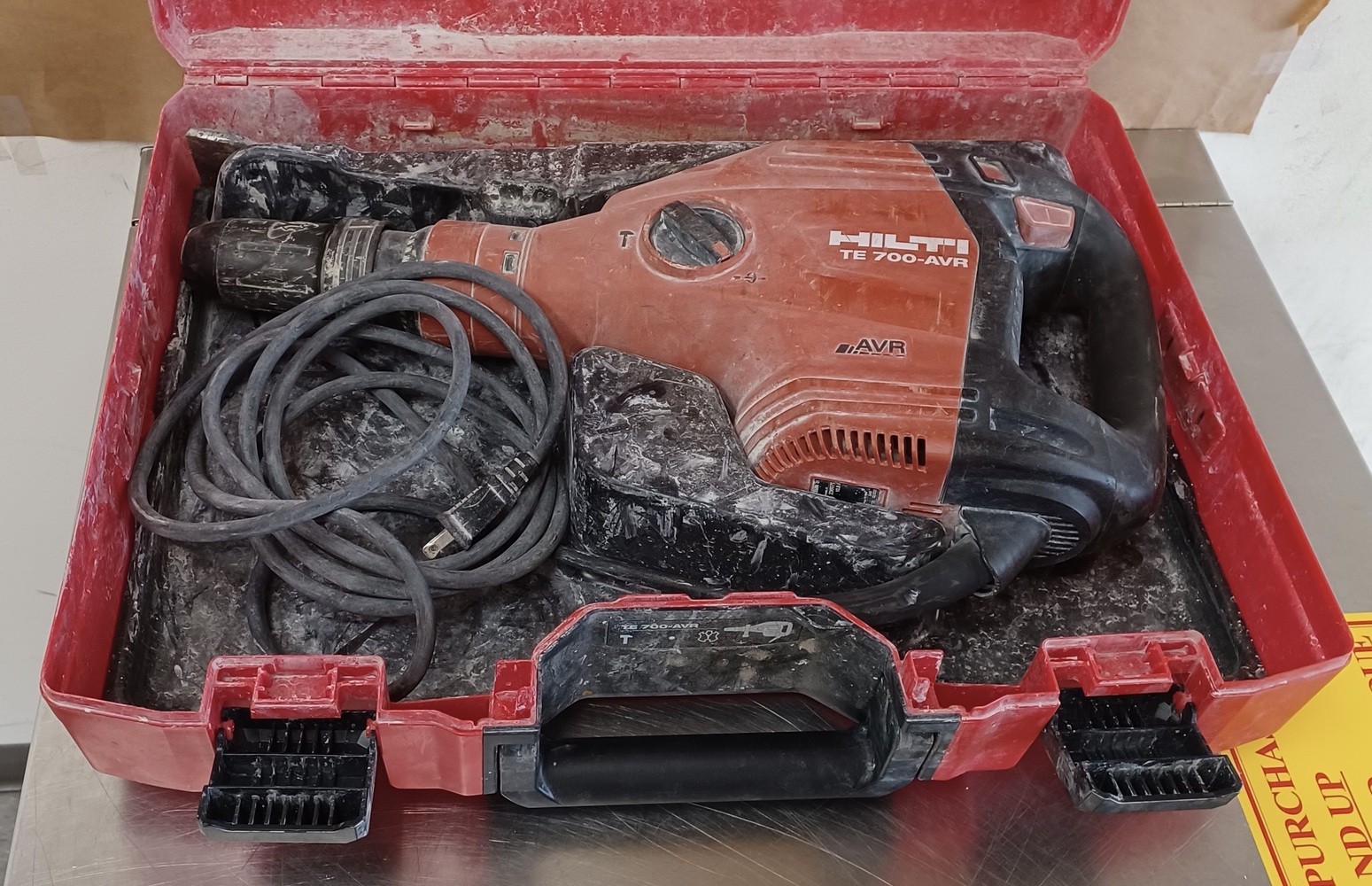 Hilti TE 700-AVR SDS Breaker Hammer | Common Exchange Newton Ltd.
