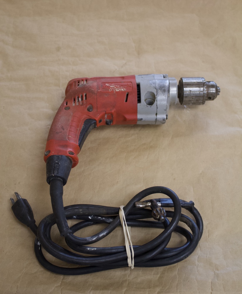 Milwaukee Magnum Hole shooter (Model: 0234-1) | Common Exchange Newton Ltd.