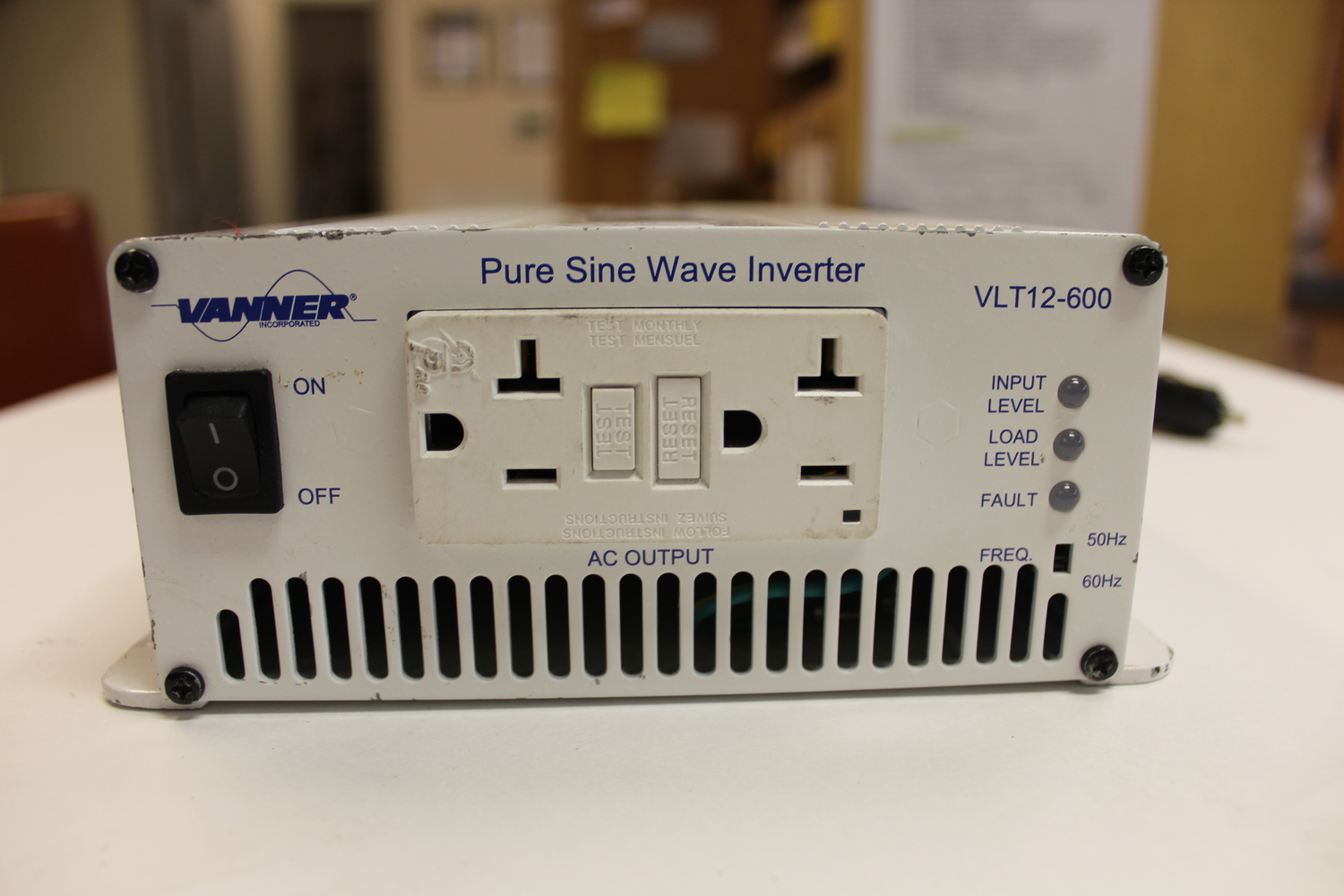 Vanner 600 Watt Pure Sinewave Inverter | Common Exchange Whalley Ltd.