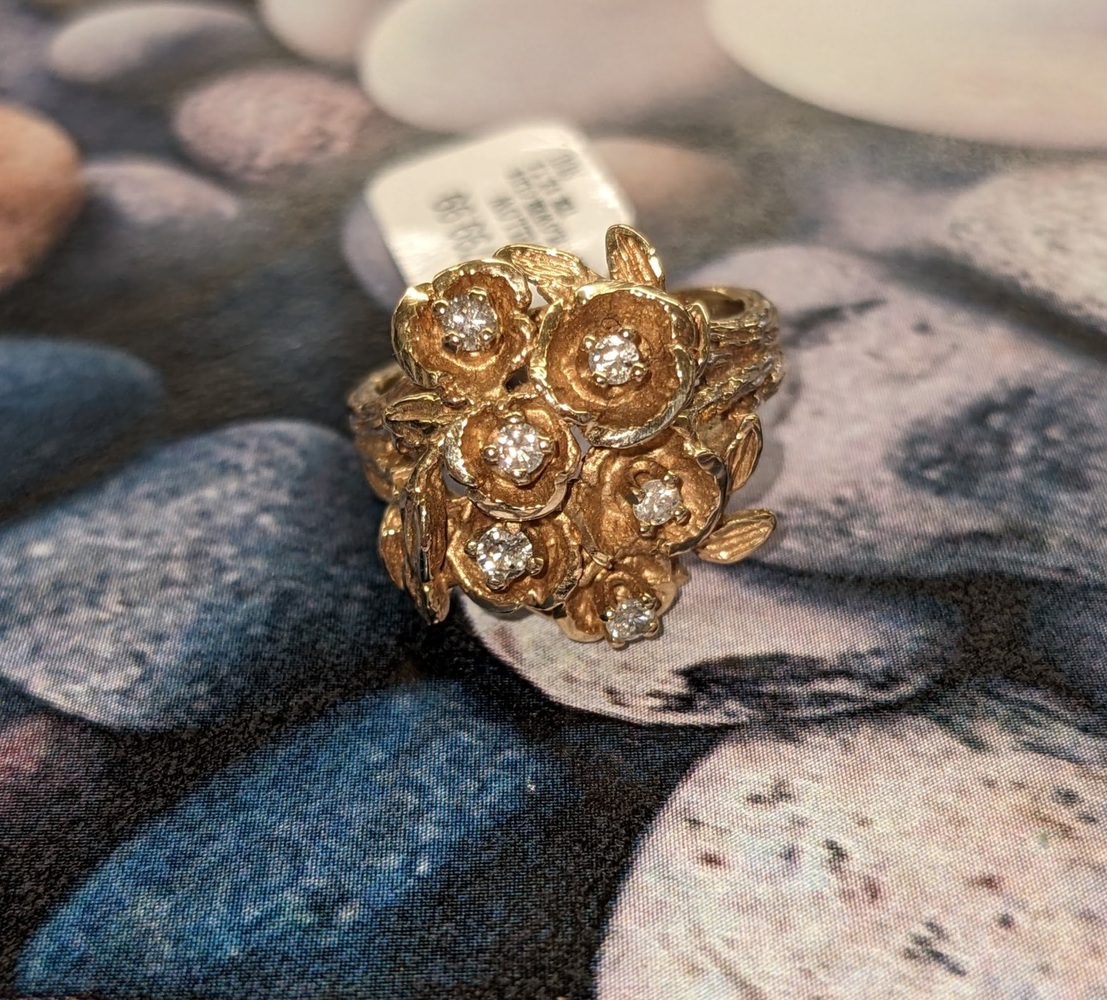 14K Flower Cluster Diamond Ring | Gold Rush Pawn Company