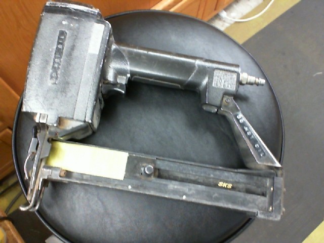 Senco Sks Air Stapler - CROWN | Gold Rush Pawn Company