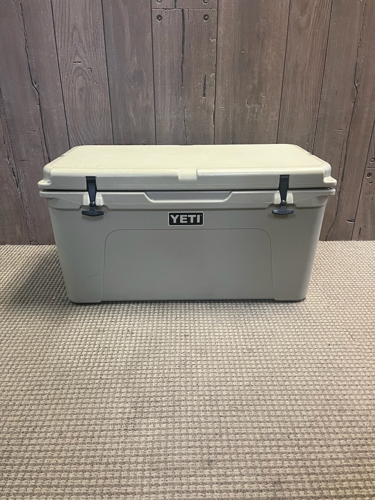 Yeti Model 75 (Tan) | Great Plains Pawn