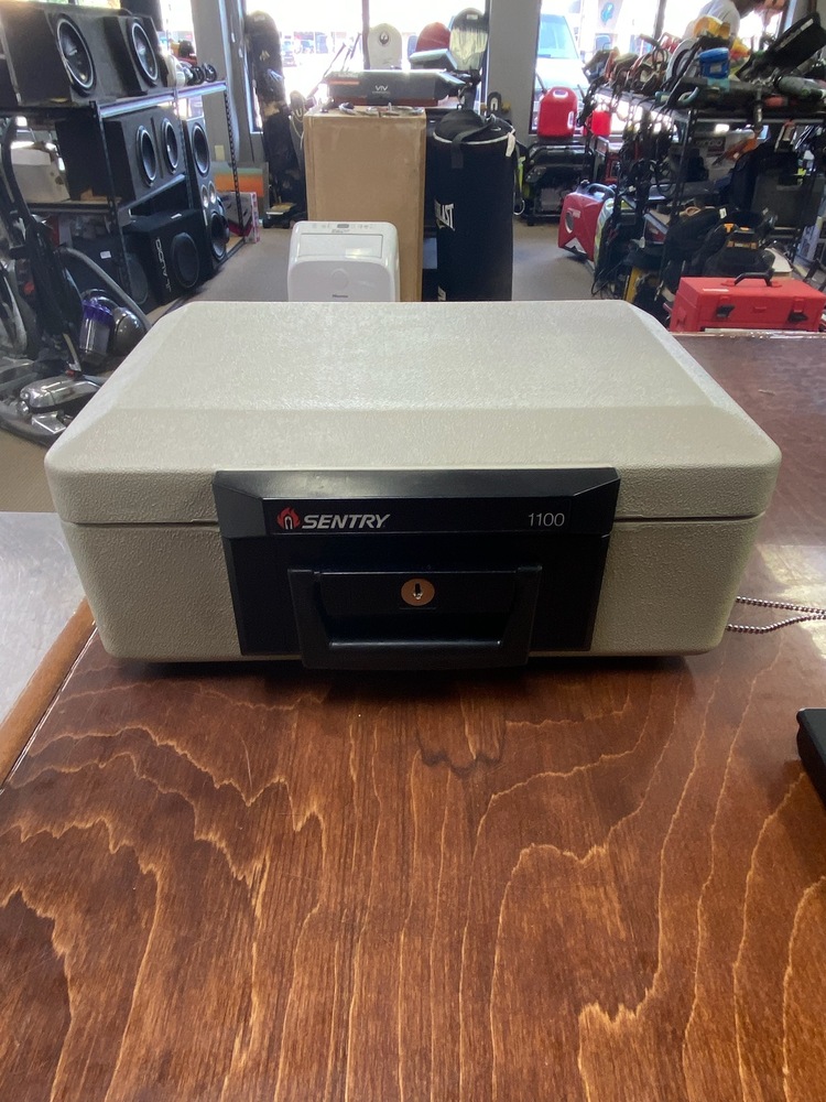 Sentry Safe 1100 w/ Key | Great Plains Pawn