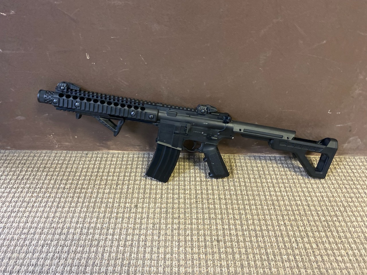DPMS Full Auto SBR CO2-Powered BB Air Rifle w/ Dual Action Capability ...