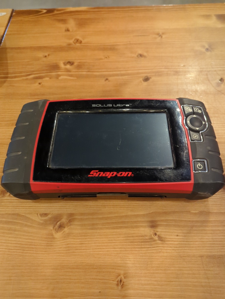 SNAP ON EESC318 DIAGNOSTICS READER | Great Plains Pawn