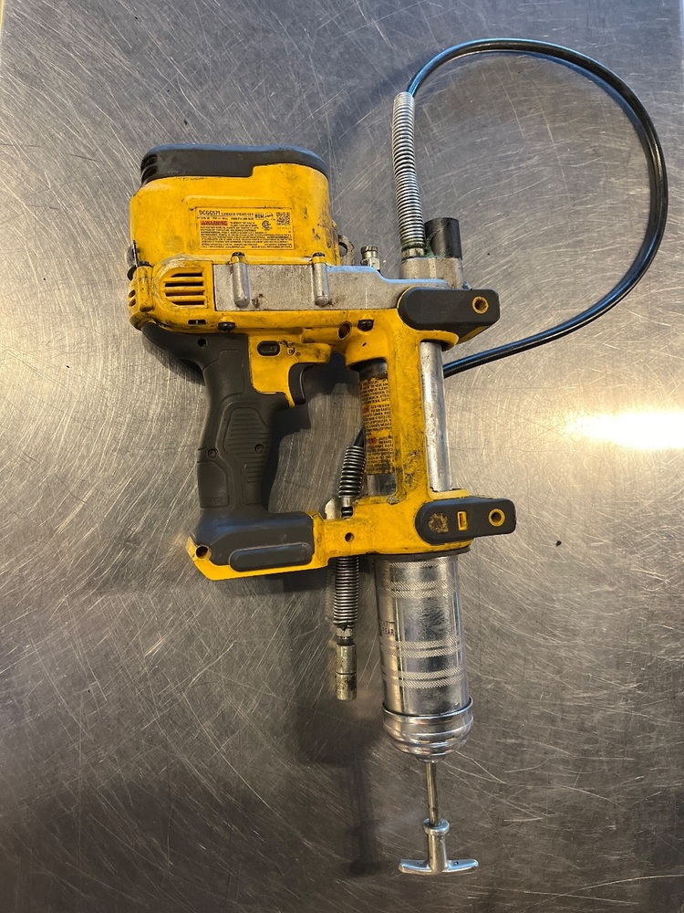 DeWalt / DCGG571 / Grease Gun | Great Plains Pawn