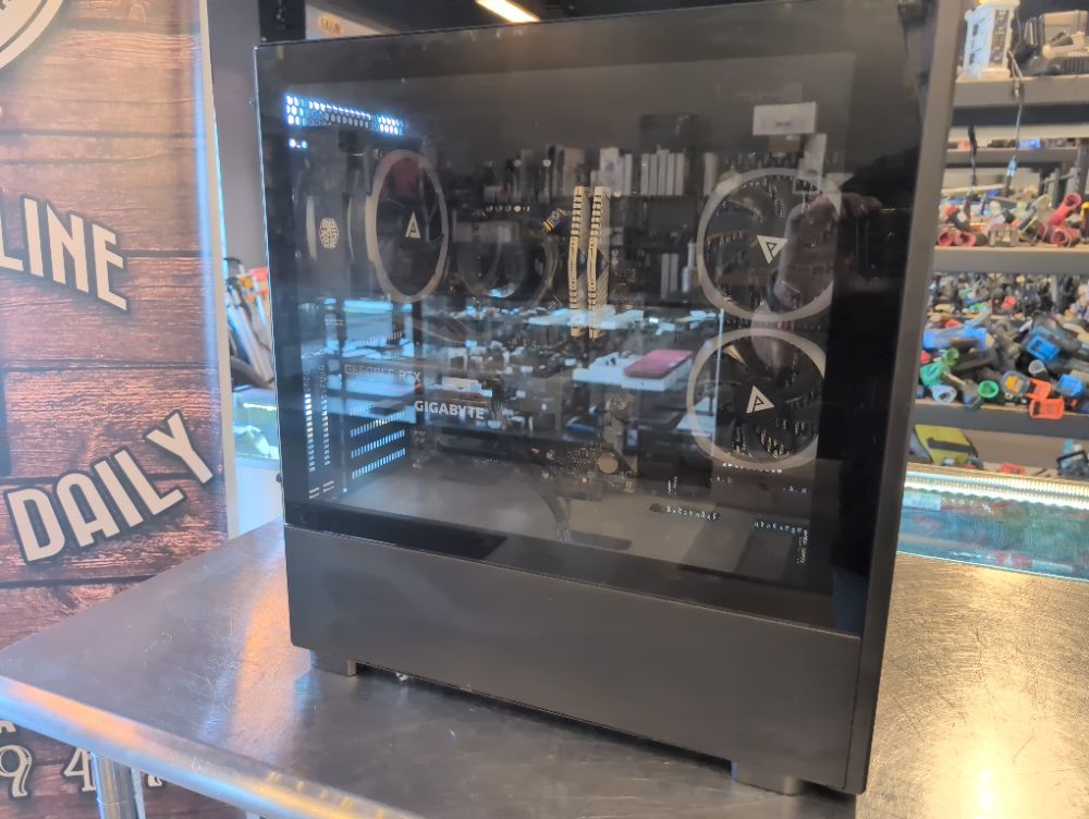 CYBERPOWER GAMING PC RTX 3050 16GB RAM IT-12600KF CPU 500GB M.2 SSD ...