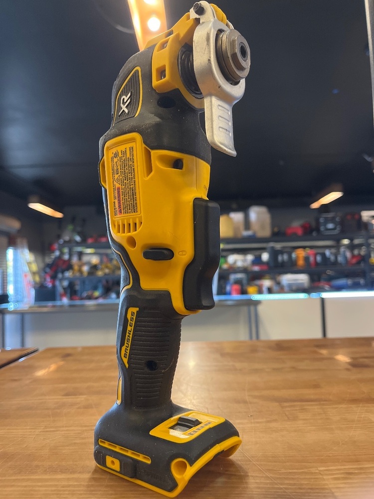 DEWALT / DCS356 / OSCILLATING MULTI (NO GUARD) | Great Plains Pawn