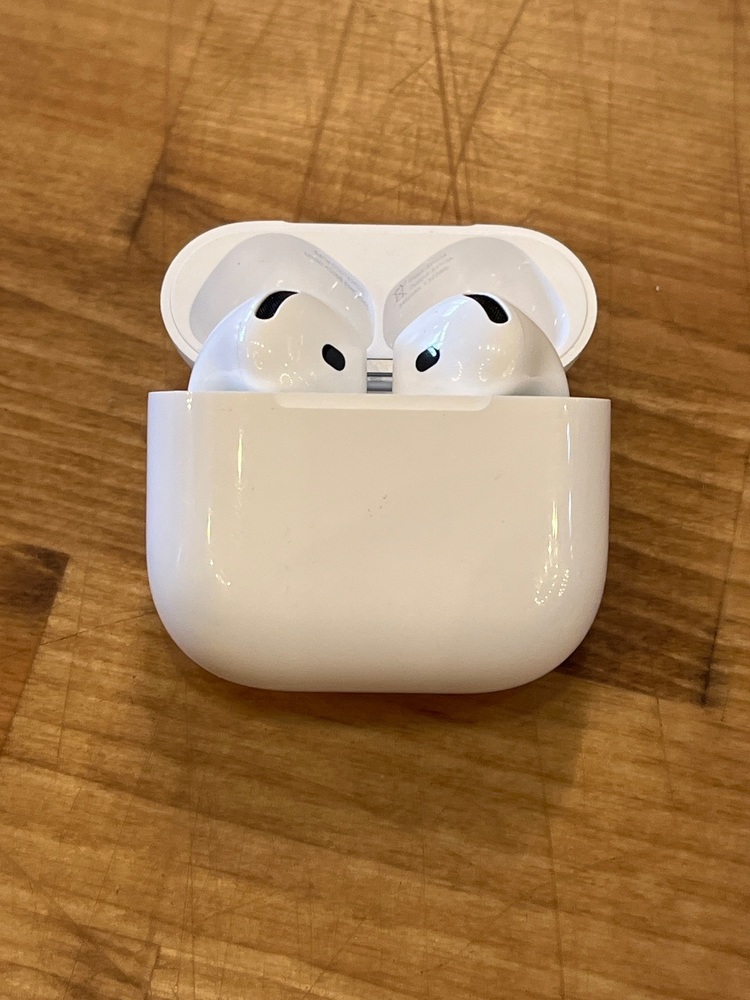 Apple / A3058 / AirPods (Gen 4) | Great Plains Pawn