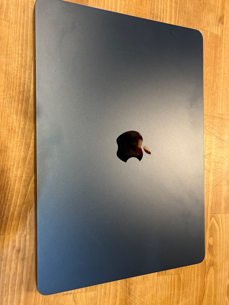 Apple / A2681 / 2022 MACBOOK AIR / 256GB | Great Plains Pawn