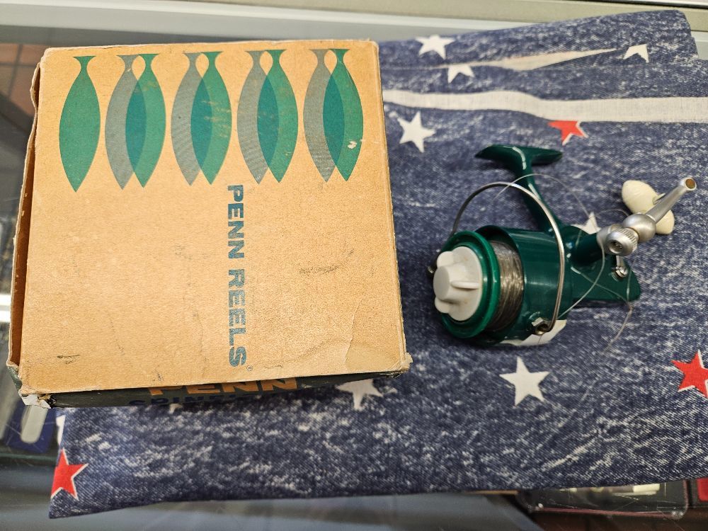 Vintage Penn 710 Spinning Reel with box and paperwork | Green Country ...