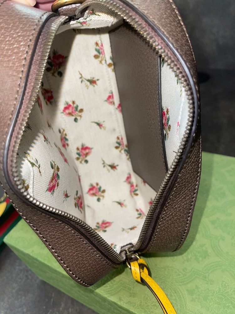 Gucci 476466 520981 Neo Vintage Camera Messenger Bag GG Coated Canvas ...