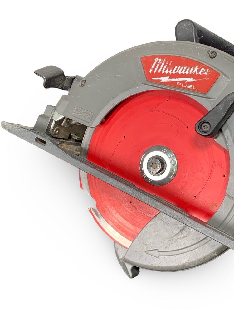 Milwaukee 2830-20 M18 FUEL Rear Handle 7-1/4" Circular Saw – Tool Only ...